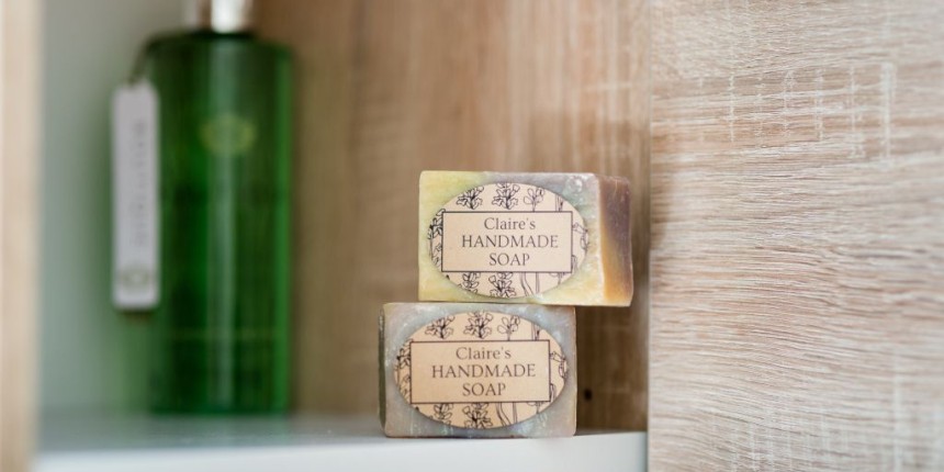 Craft Labels | For Personalised Handmade Items | Avery