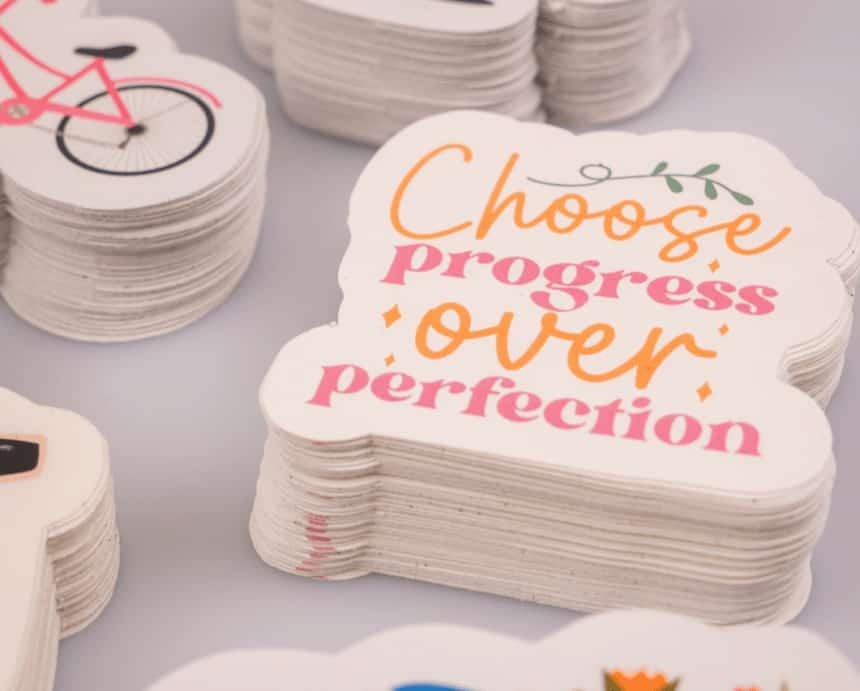 Die Cut Stickers - Single Cut Labels - Any Shape | Avery