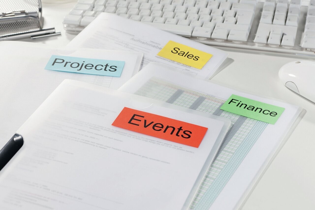 Coloured Labels | L6033-20 | Avery