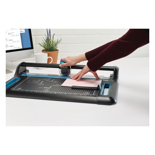 avery precision cutter